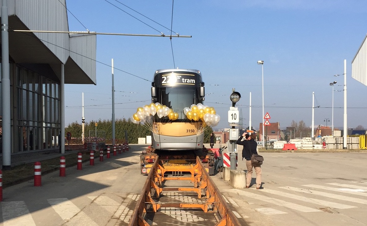 Le jour où : le dernier tram T3000 est arrivé - Stibstories